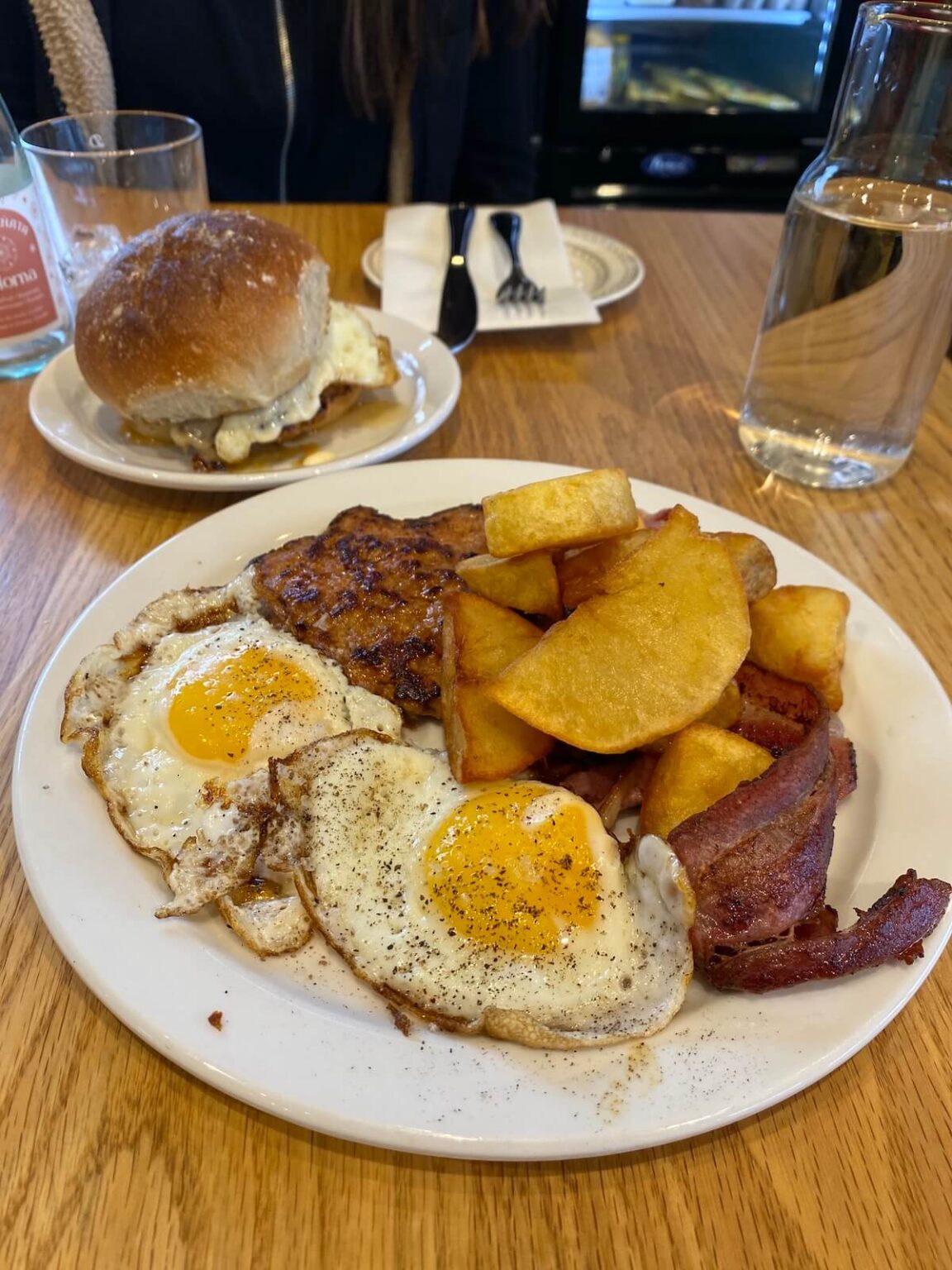 15+ Must-Try Restaurants in Downtown St. Catharines